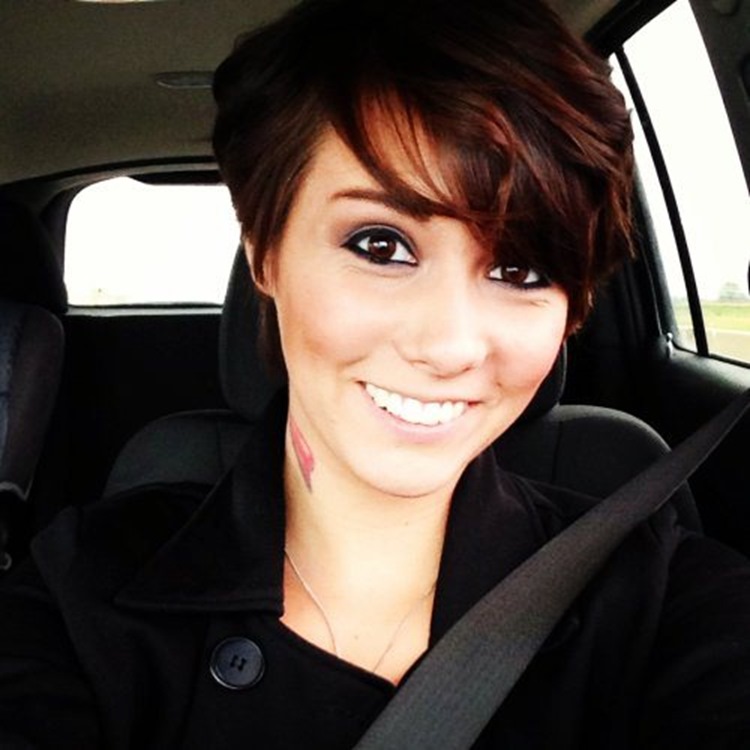 Just Because Cute Girls Rule (42 Photos) - Badchix Magazine