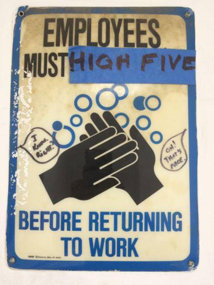 Job Fails (35 Photos) - Badchix Magazine