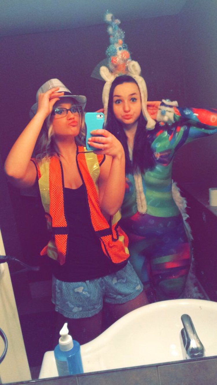 Badchix Goofy Girls are the Best (35 Photos) - Badchix Magazine