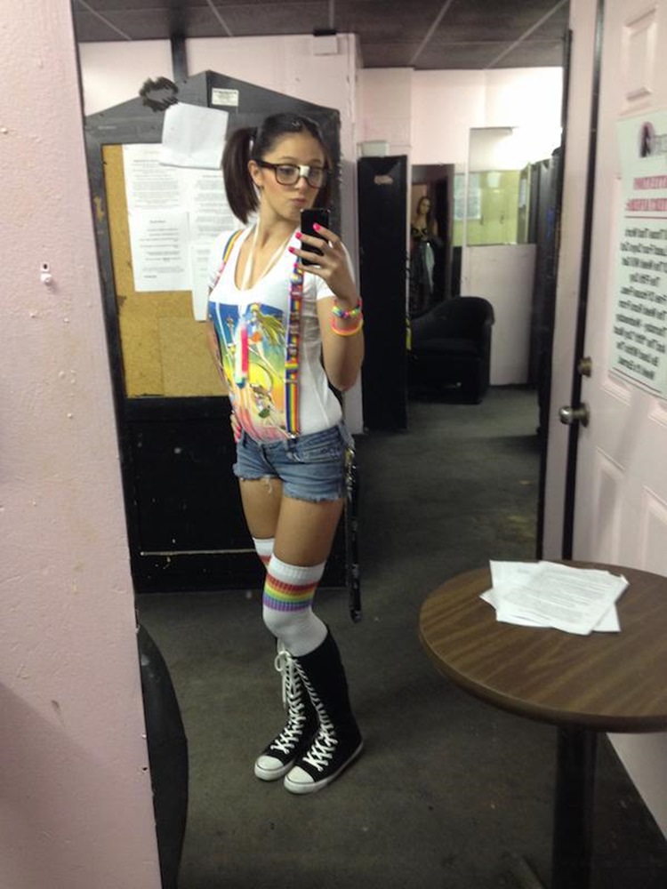 Badchix Goofy Girls are the Best (35 Photos) - Badchix Magazine