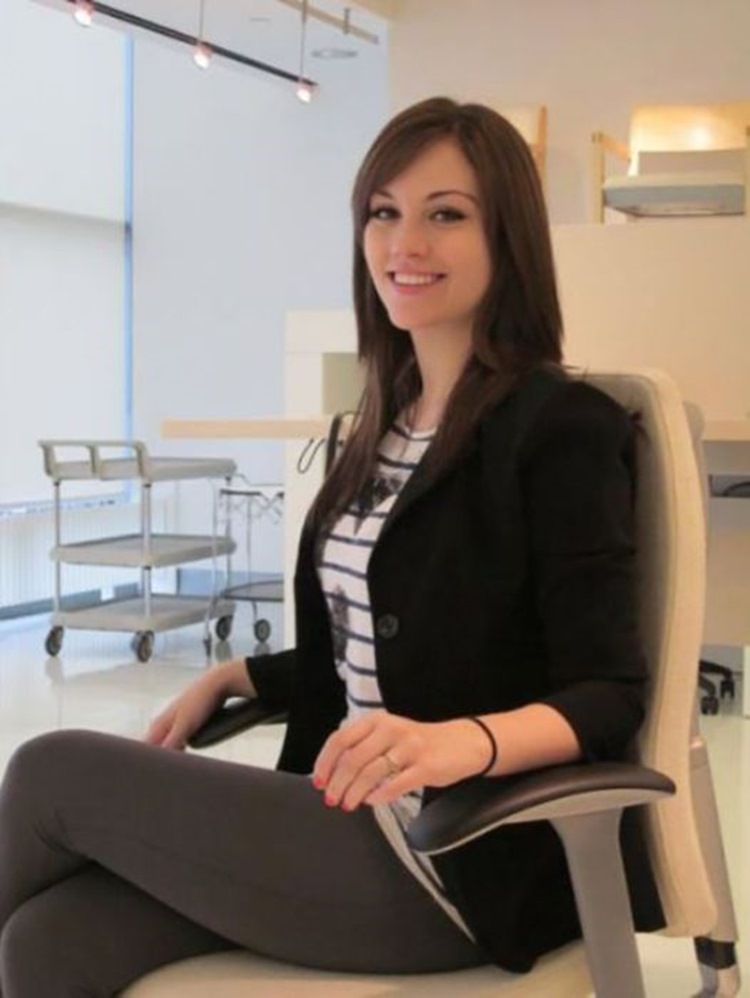 Badchix Bored at Work (45 Photos) - Badchix Magazine